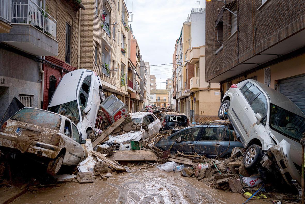 Spain takes stock of flood damage | The BMJ